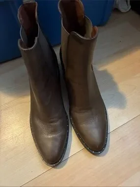 Hispanitas | Shoes | Womens Taupe Leather Chelsea Ankle Boots With ...